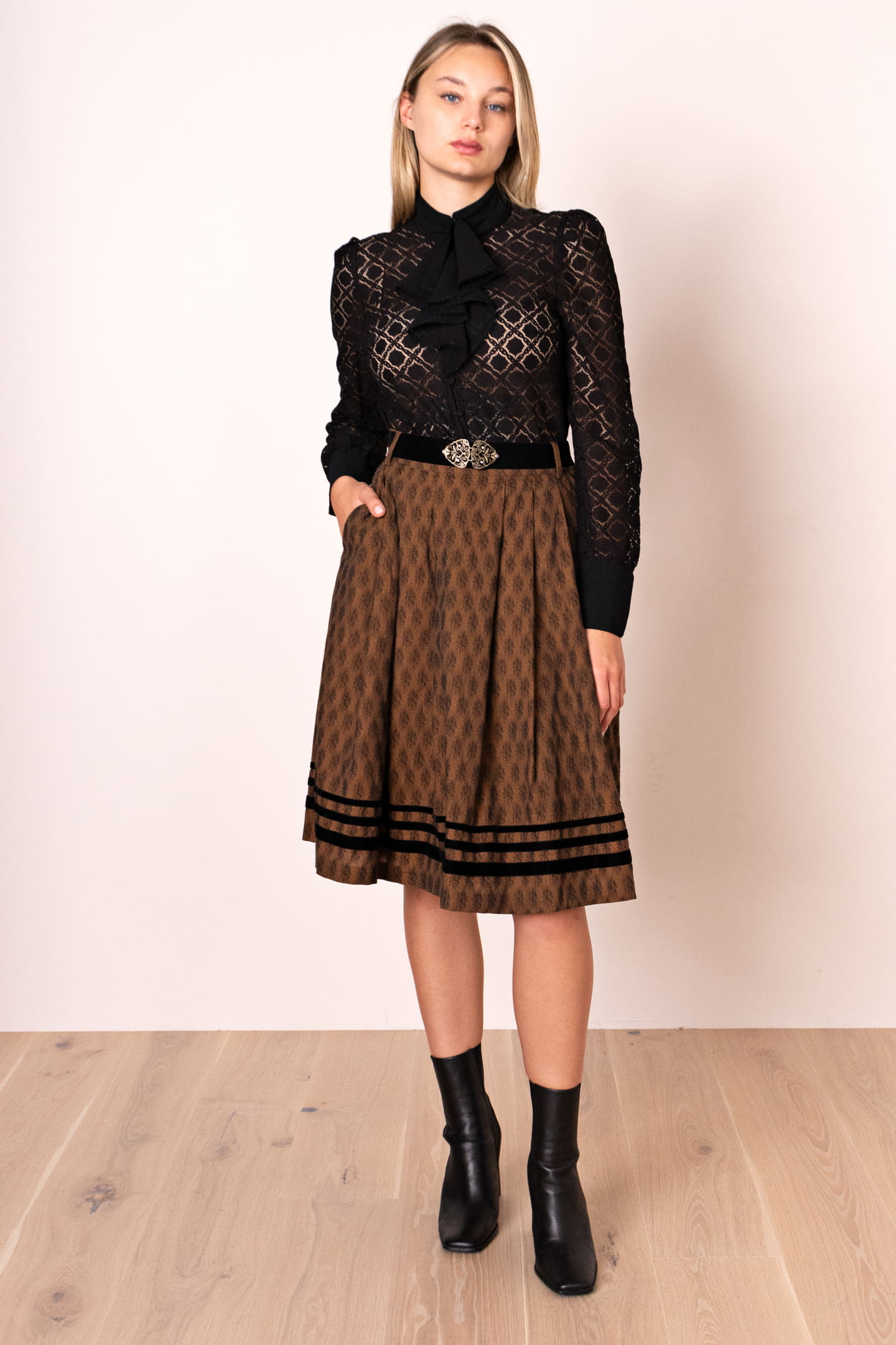 Rock Constanze (60cm) in braun im Julia Trentini Online Shop