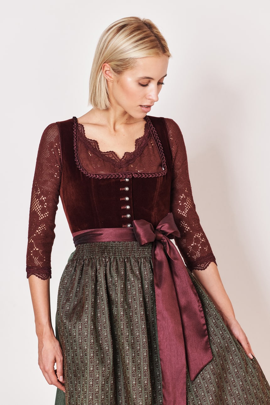 Stilvolle Dirndl Gr 52 Bild